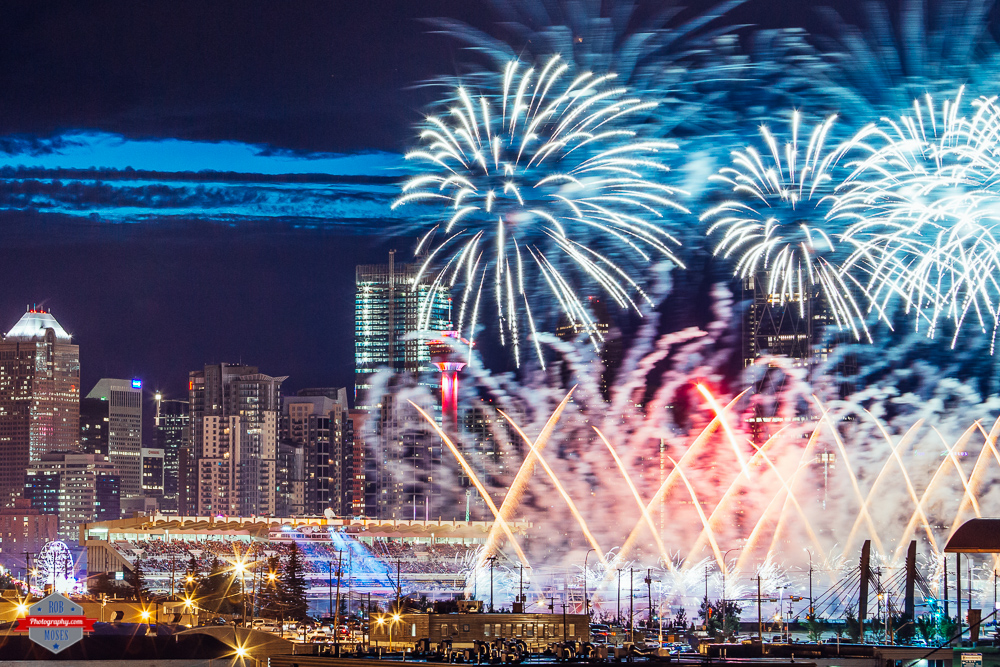 Fireworks Over Calgary | Rob Moses Photography