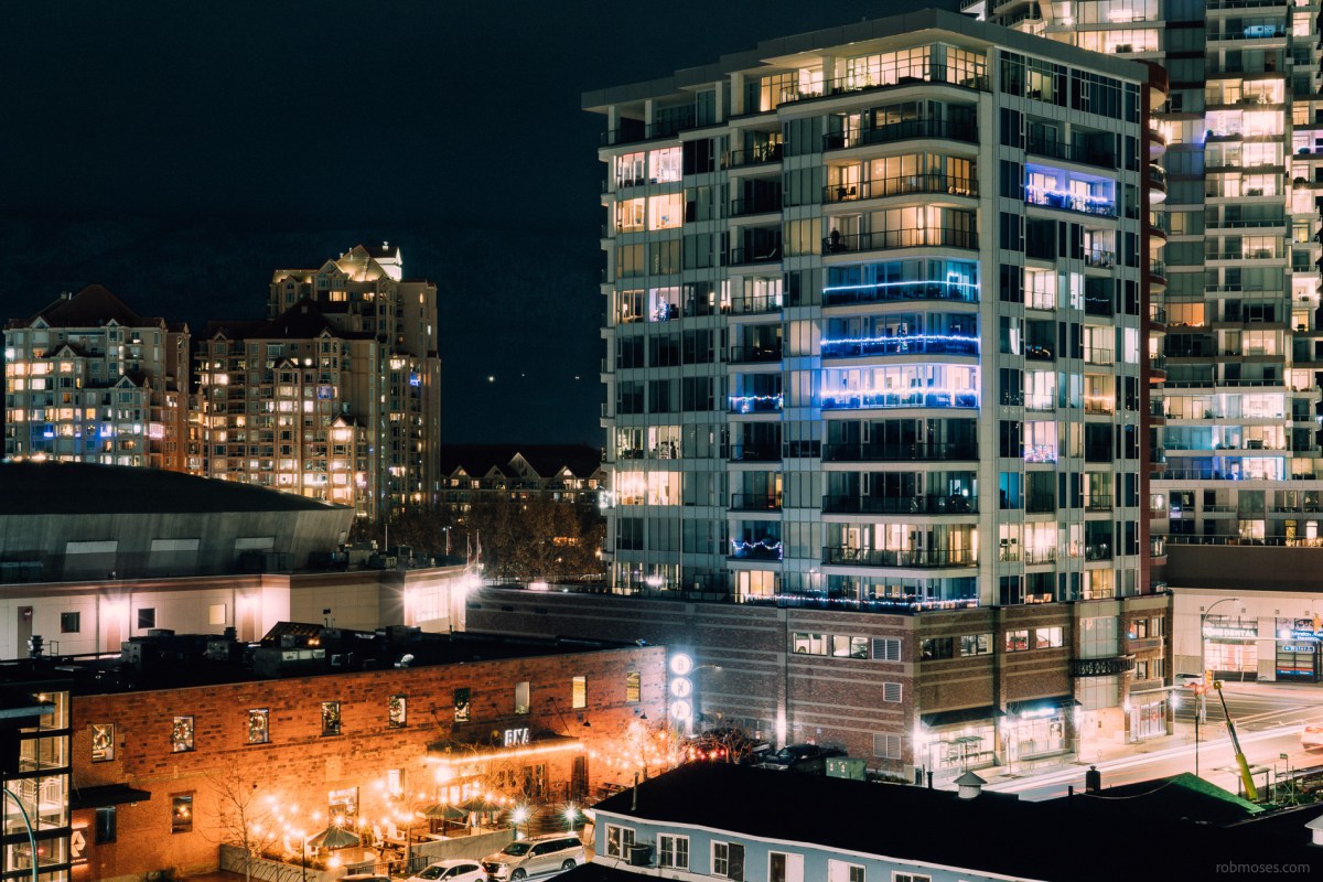 Early Night Downtown | Rob Moses Photography